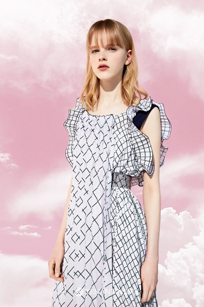 제이제이 지고트(JJ JIGOTT), 판타지한 무드의 18SS 캠페인 공개 - TENANT news