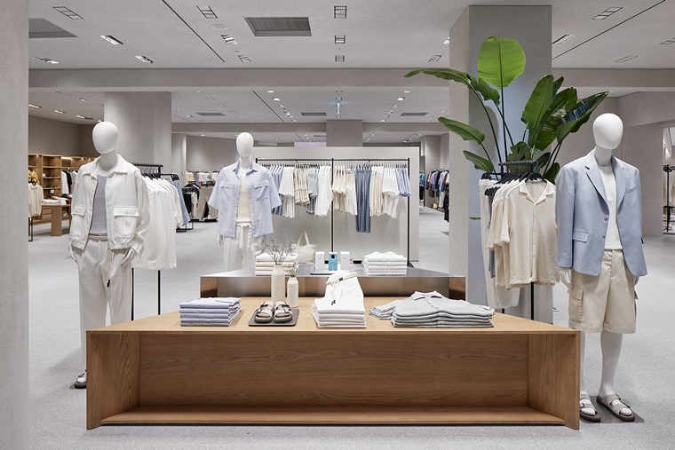 자라(ZARA), 여의도 IFC몰점 두 번째 ‘뉴 콘셉트’로 리뉴얼 확장 오픈 - TENANT news
