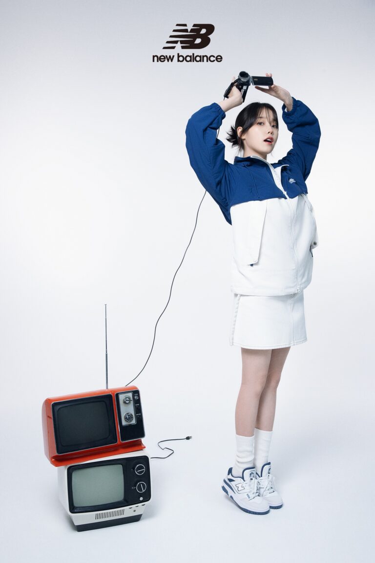 뉴발란스, IU와 함께한 ‘23FW 뉴발란스 스포츠 클럽(NBSC)’ 컬렉션 화보 공개 - TENANT news